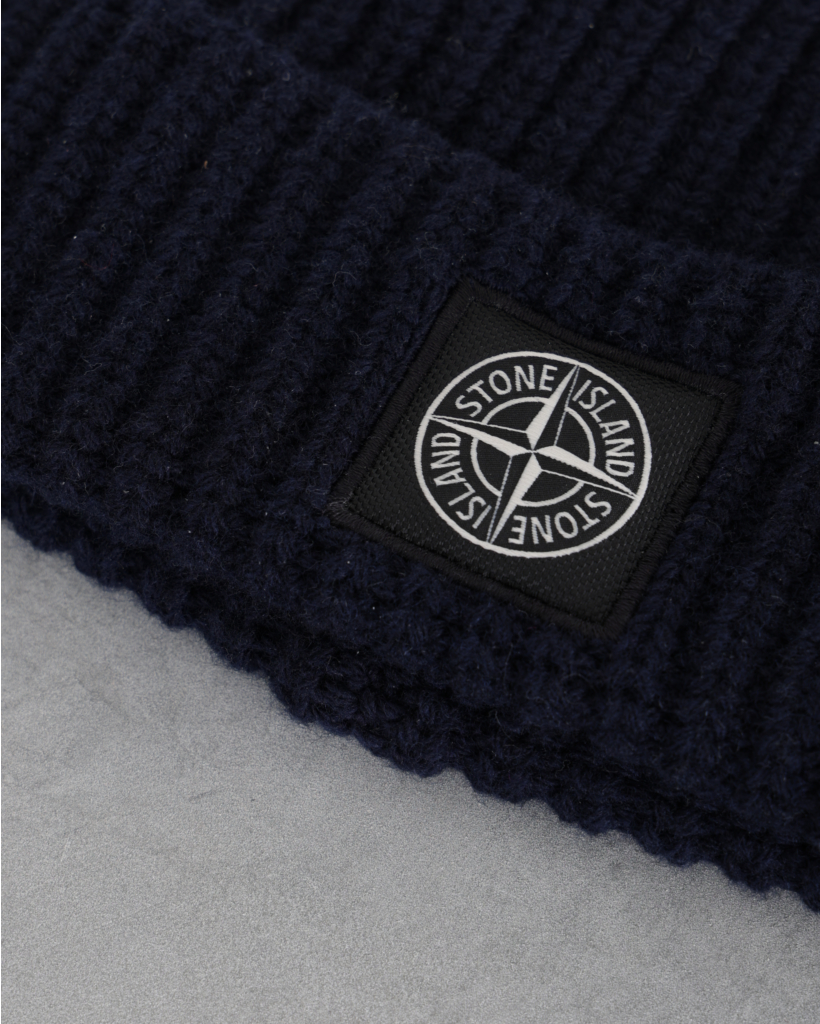 Logo Muts Navy Blue